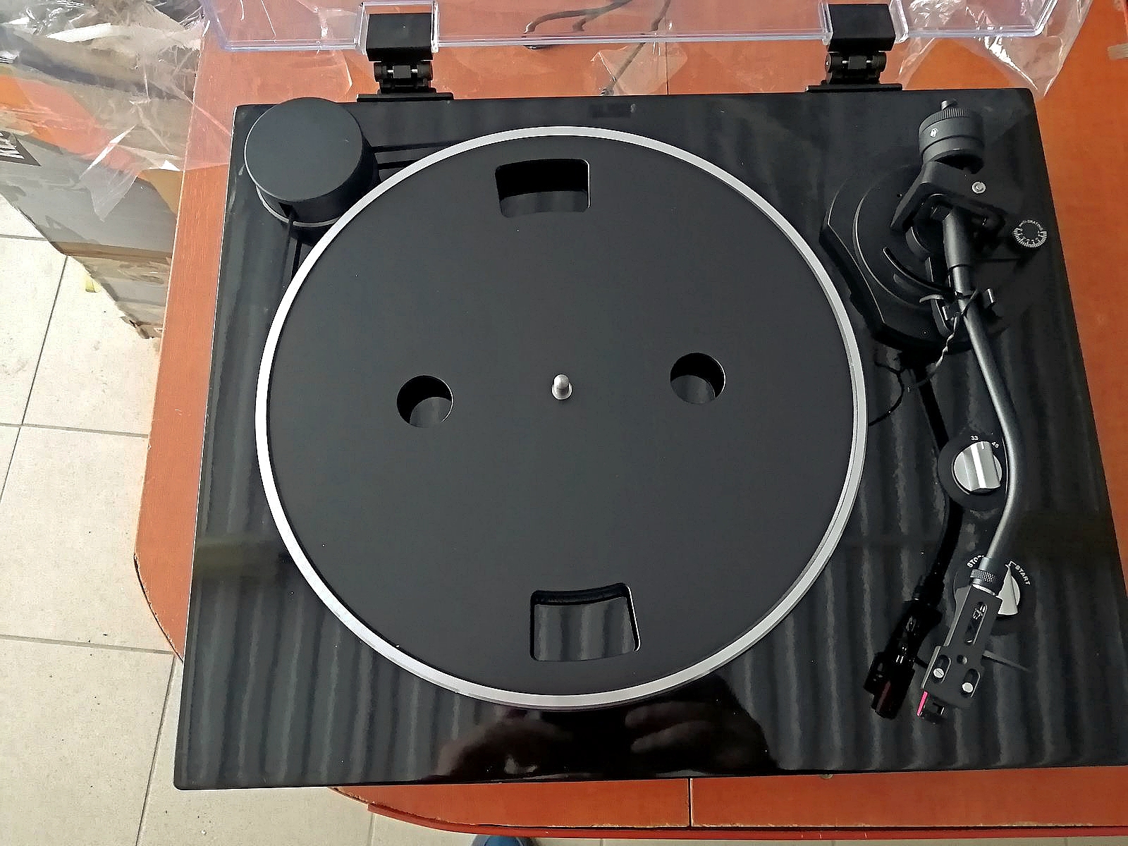 Проигрыватель VINYL AUNA Pure Precision